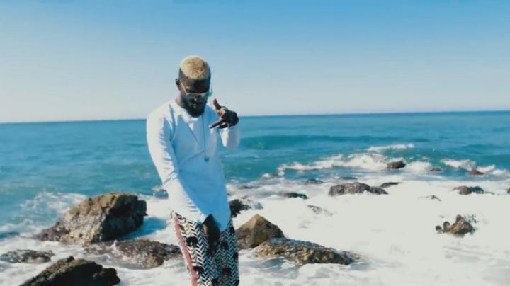 Mike Kenli - Khaleesi: Ropa, Moda, Marca, Look y Estilo | Spotern