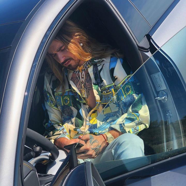 Instagram sch: Clothes, Outfits, Brands, Style and Looks | Spotern