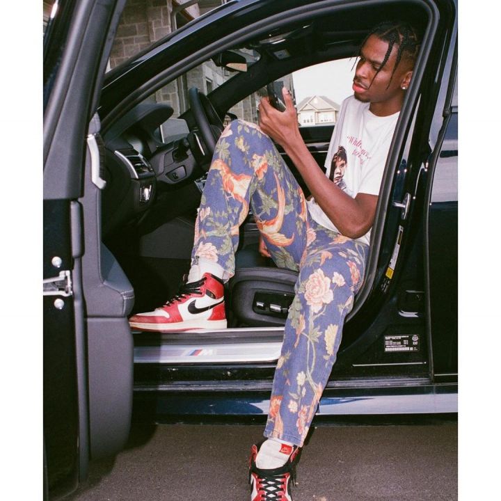 Instagram shai: Clothes, Outfits, Brands, Style and Looks | Spotern