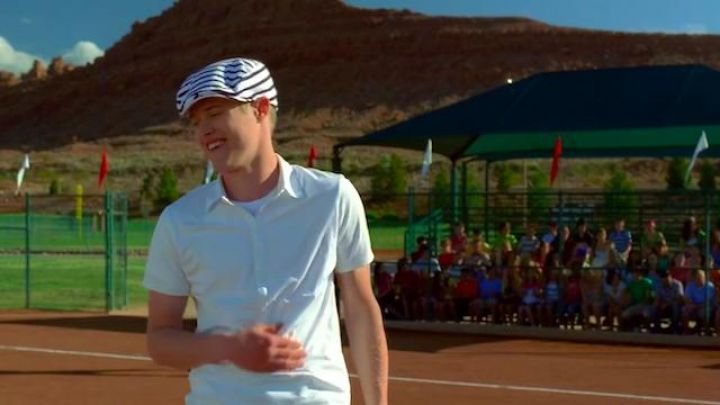 High School Musical 2: Clothes, Outfits, Brands, Style and Looks | Spotern