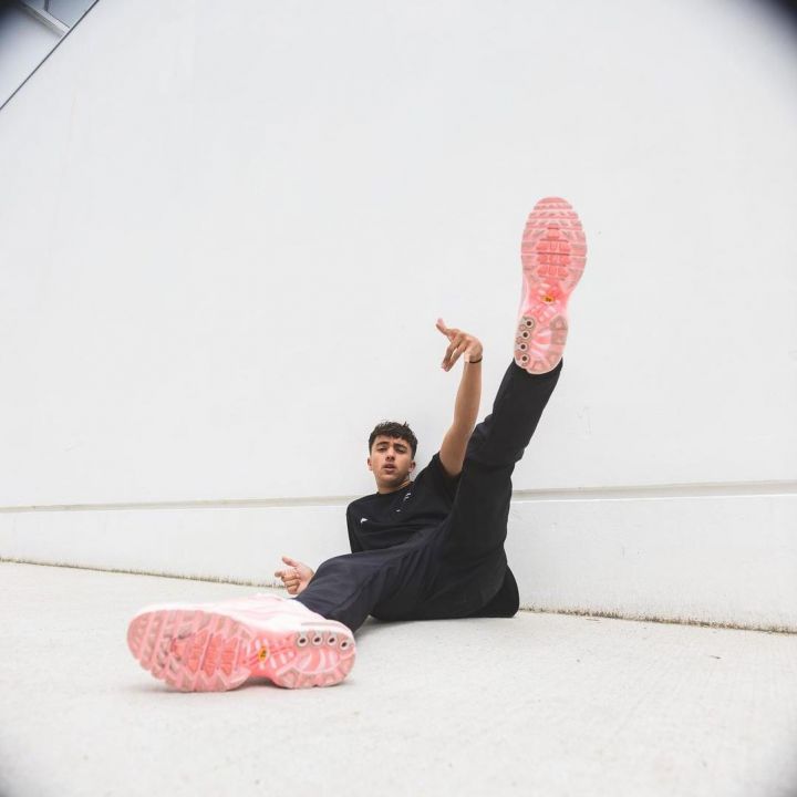 Instagram inoxtag: Clothes, Outfits, Brands, Style and Looks | Spotern