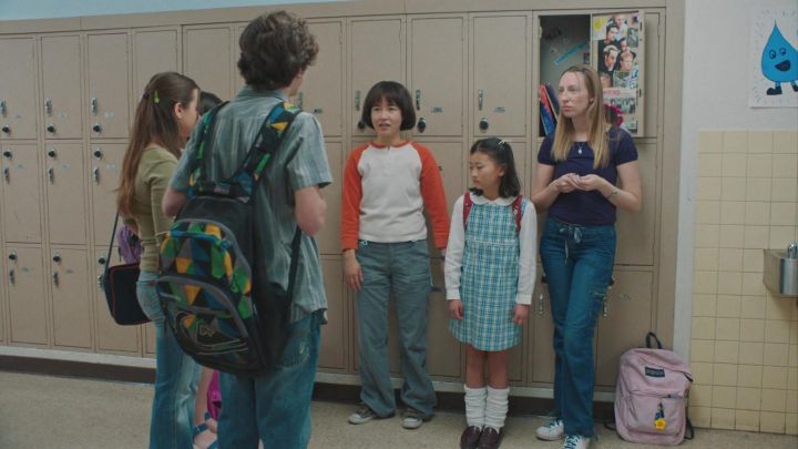 PEN15: Clothes, Outfits, Brands, Style and Looks | Spotern