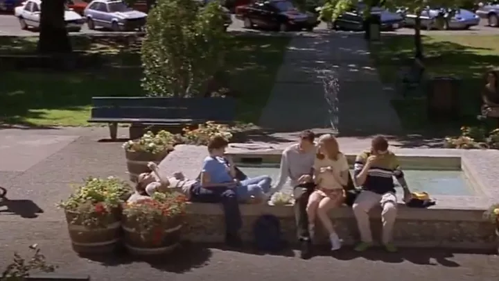 Scream: Clothes, Outfits, Brands, Style and Looks | Spotern