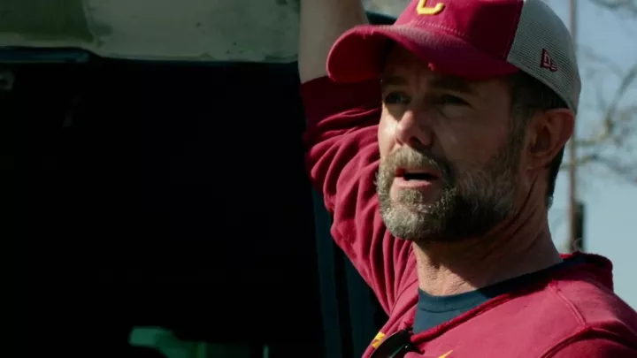 Captain Monroe (played by Garret Dillahunt) outfits on Ambulance