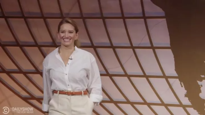 Katy Tur: Clothes, Outfits, Brands, Style and Looks | Spotern